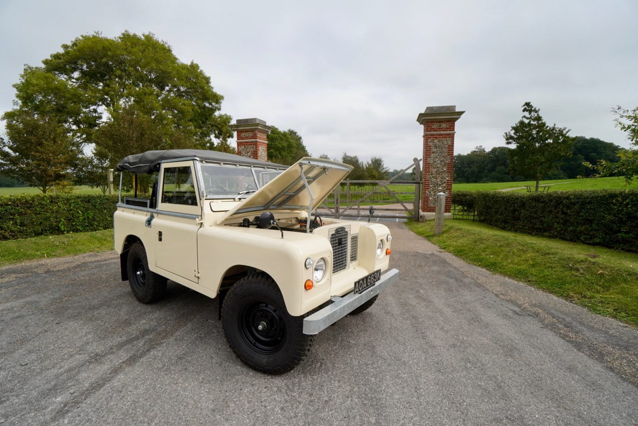 Land Rover Electric Conversion - Electric Car Converts